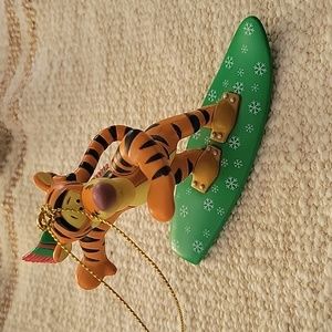 Disney | Holiday | Tigger Ornament | Poshmark